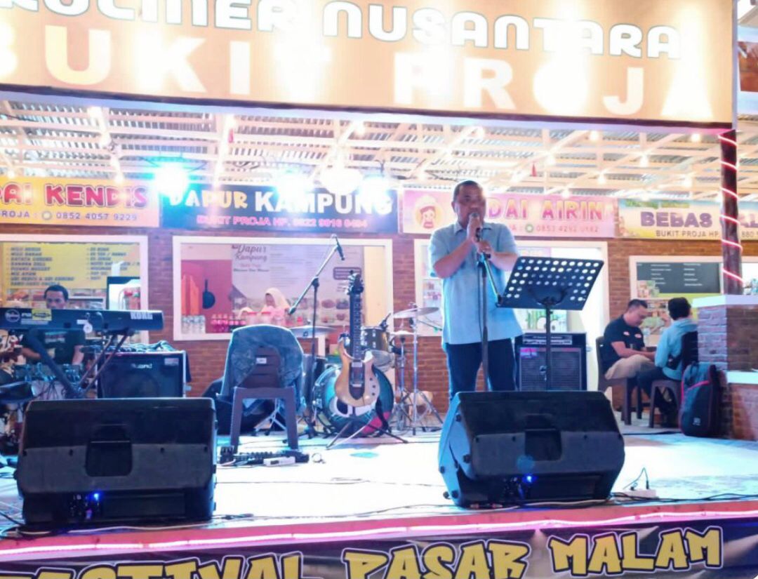 Wabup Hendra Apresiasi Festival Pasar Malam dan Lomba Fotografi